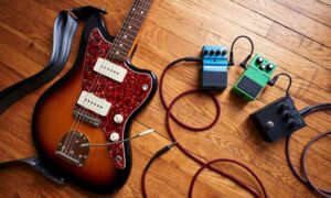 Pitch Shifter Pedal Types? EVERYTHING You Need To Know! - Guitar Skills ...