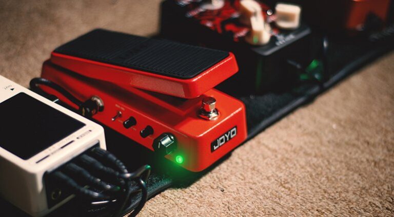 Wah Pedal Guide? How To [Correctly] Use The WAH PEDAL! - Guitar Skills ...