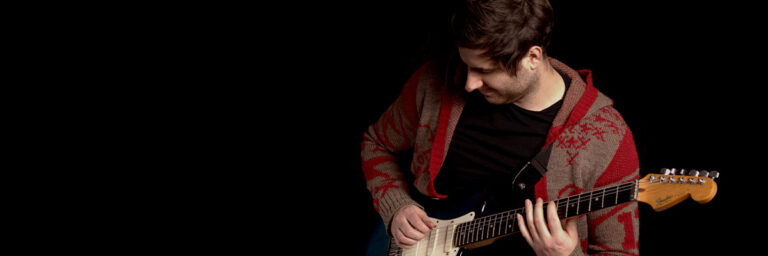 Alternate Picking - [ESSENTIAL Guide] Get Started Now! - Guitar Skills ...